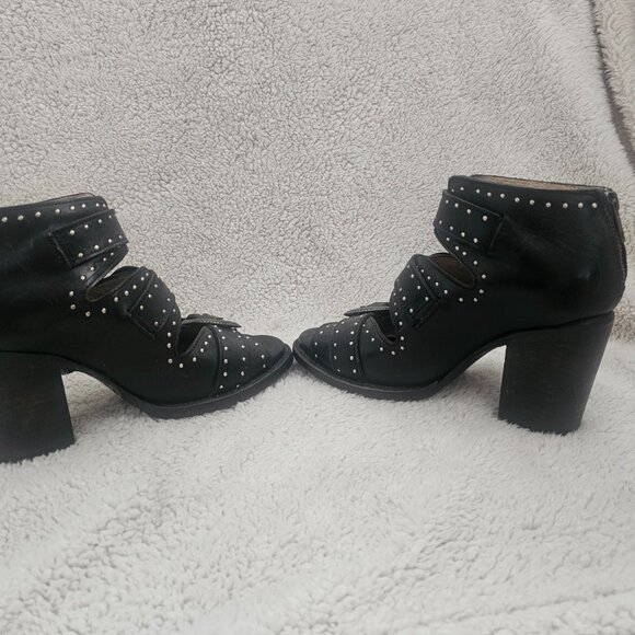 Freebird by Steven | Shoes | Freebird Violet | Poshmark